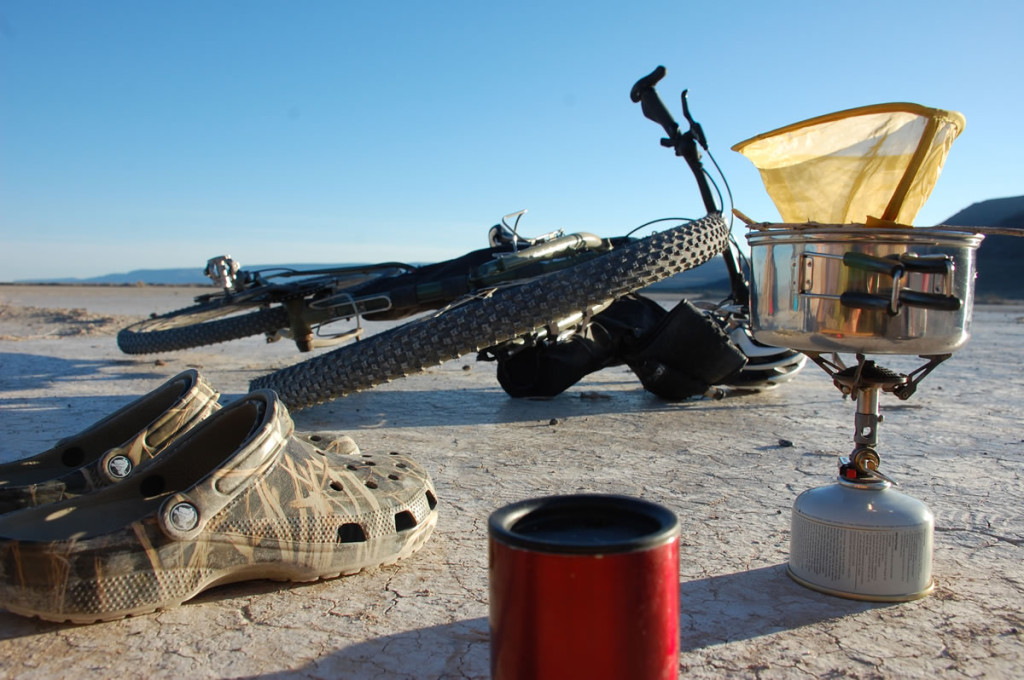 Foodpacking (Vol. 1): Bikepacking Meals - BIKEPACKING.com