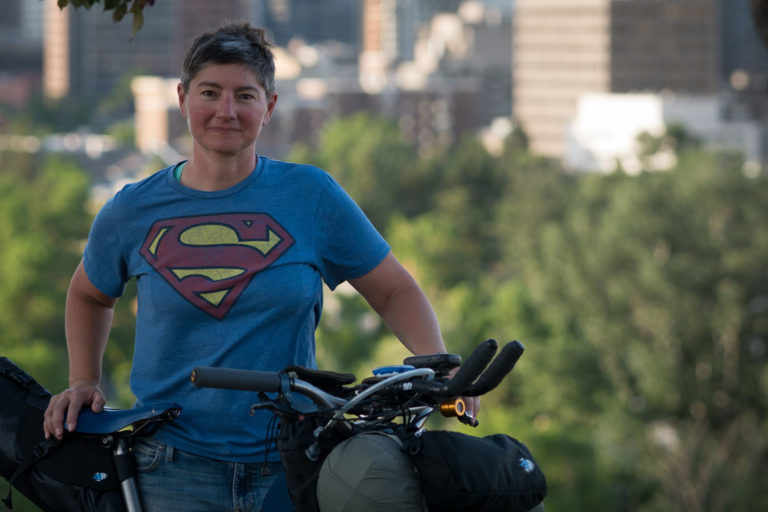 Lynne's Moonmen #M32 Tour Divide Rig - BIKEPACKING.com