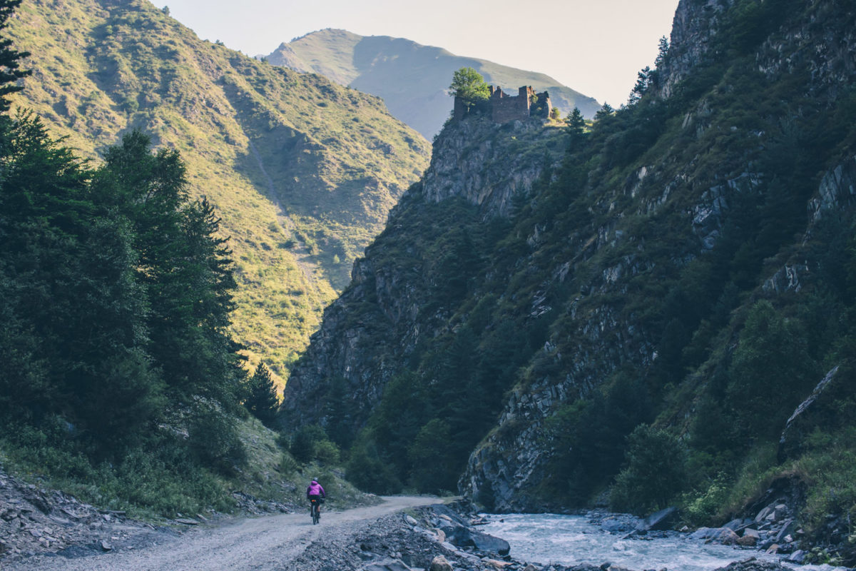 The Breaking Trail - BIKEPACKING.com