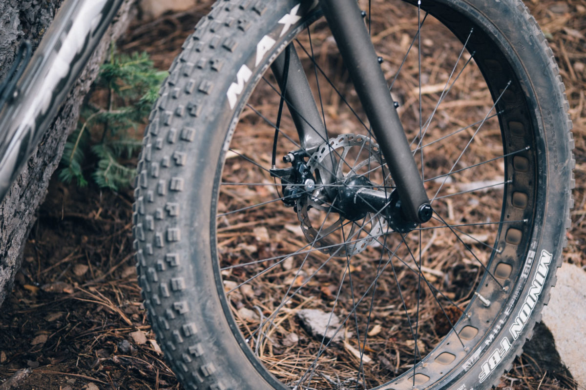 2018 Salsa Blackborow 'Midtail' ... 27.5 Fat - BIKEPACKING.com