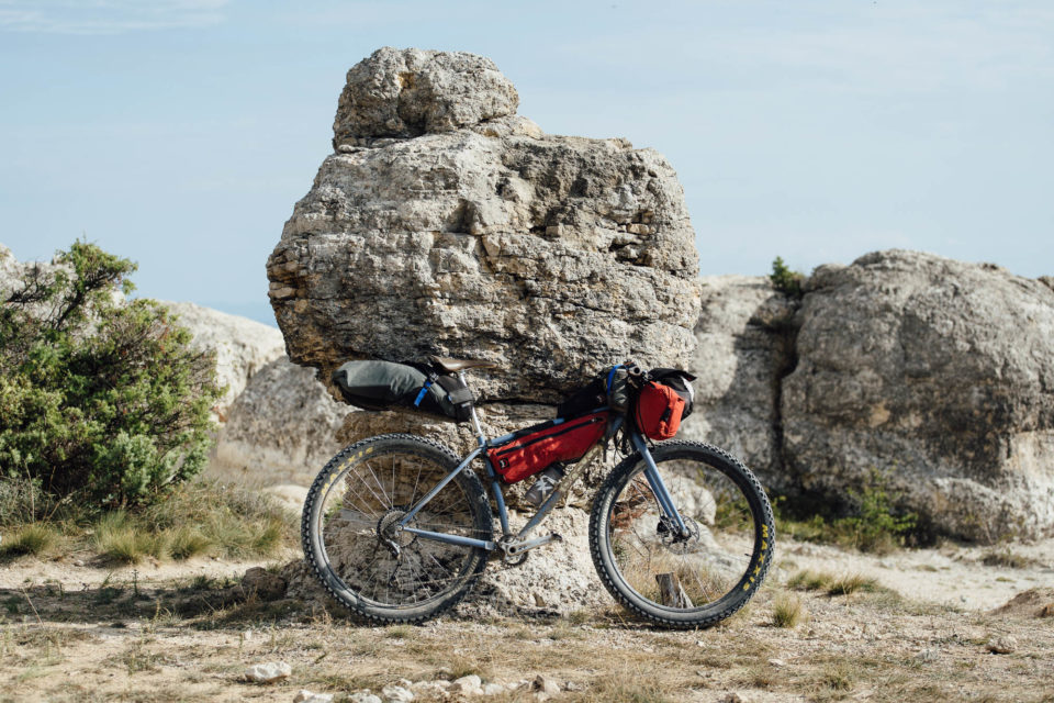 Mike Howarth and His Singular Rooster - BIKEPACKING.com