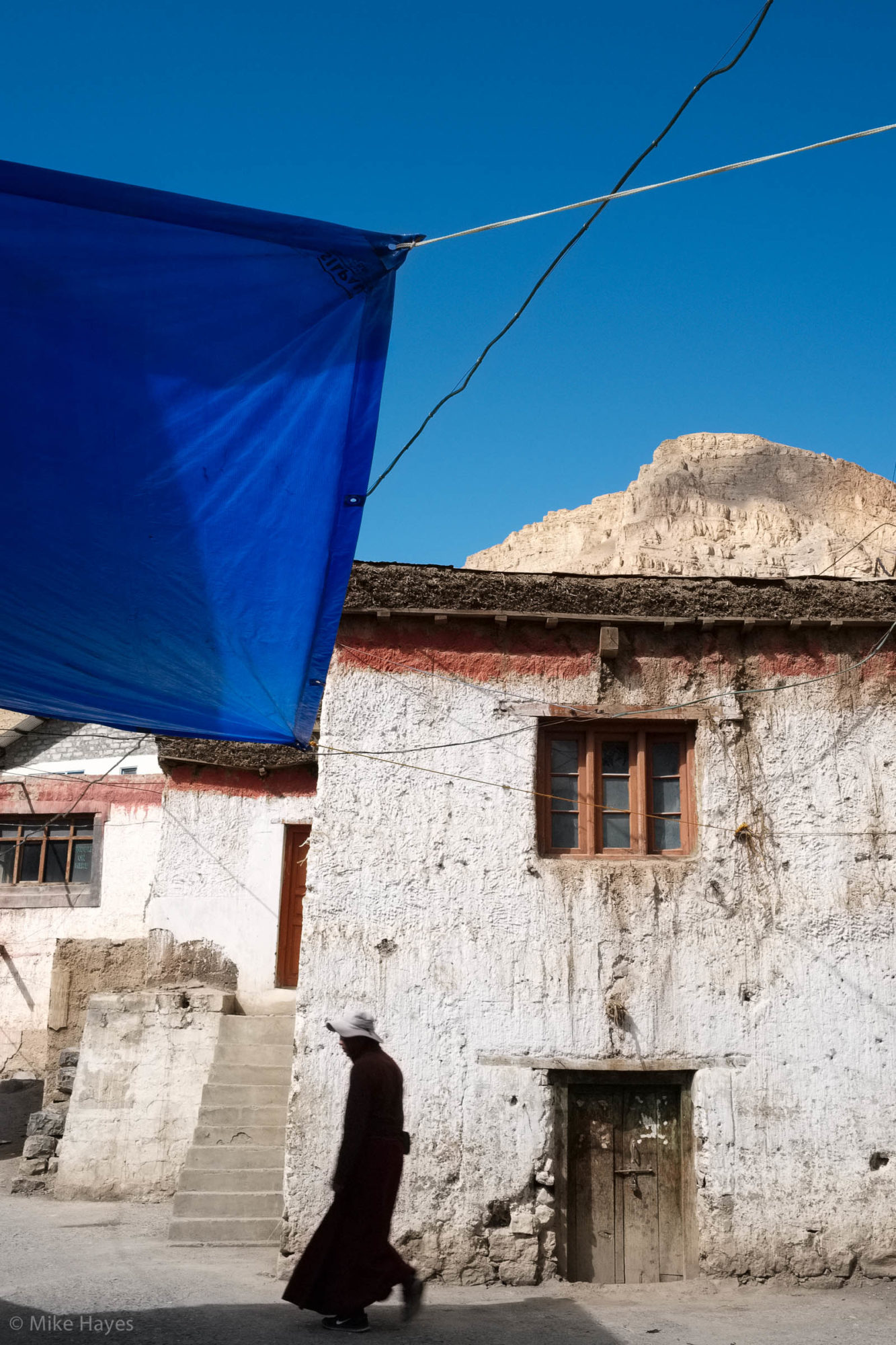 Rider's Lens: Mike Hayes on Street Photography - BIKEPACKING.com