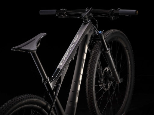 2020 Trek Supercaliber "full" suspension with a Massive Frame Triangle ...