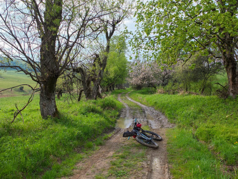Lemkivska Kobiouka - BIKEPACKING.com