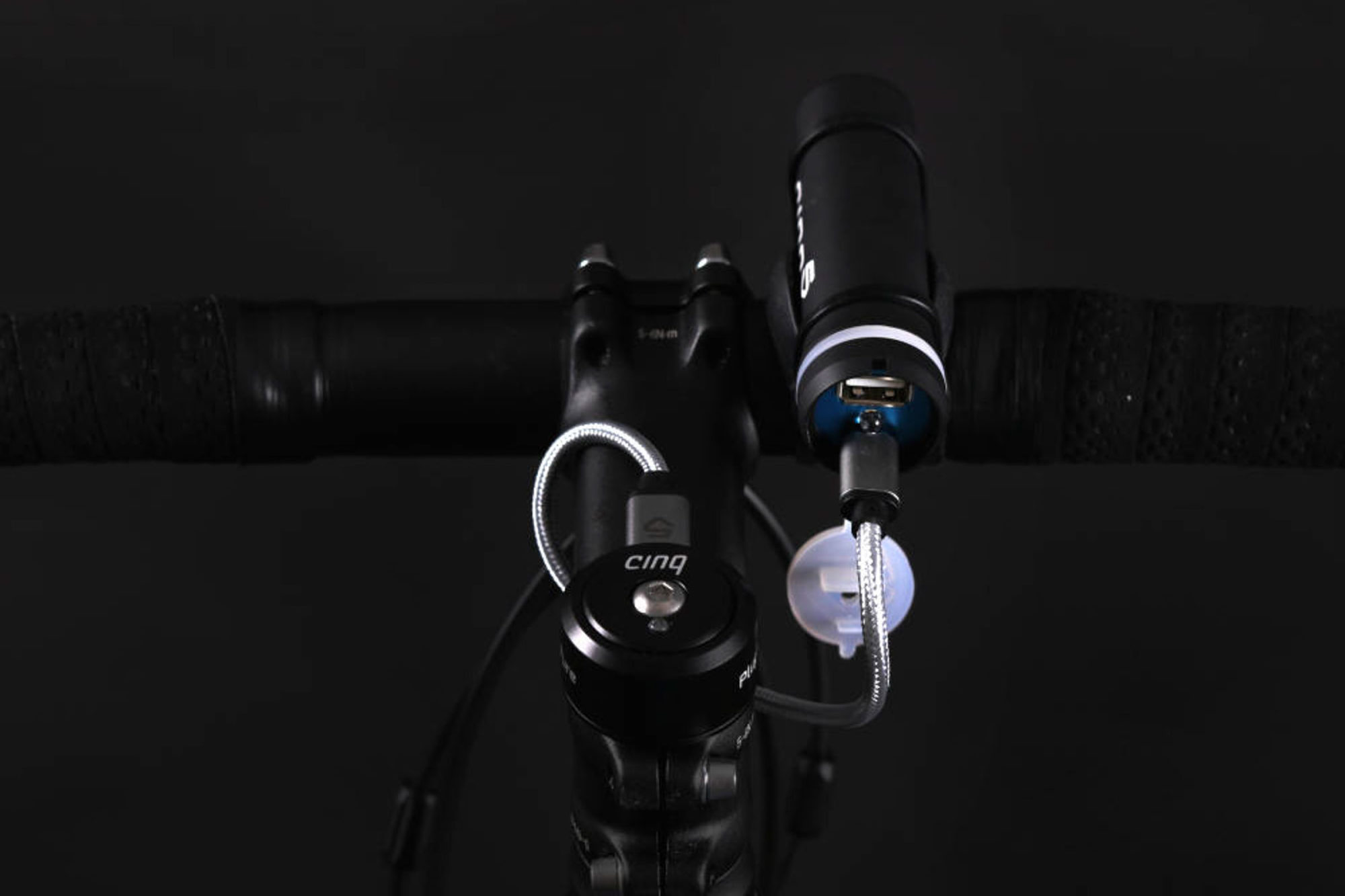 New Cinq Plug5 Pure: Dynamo Power Perfected - BIKEPACKING.com