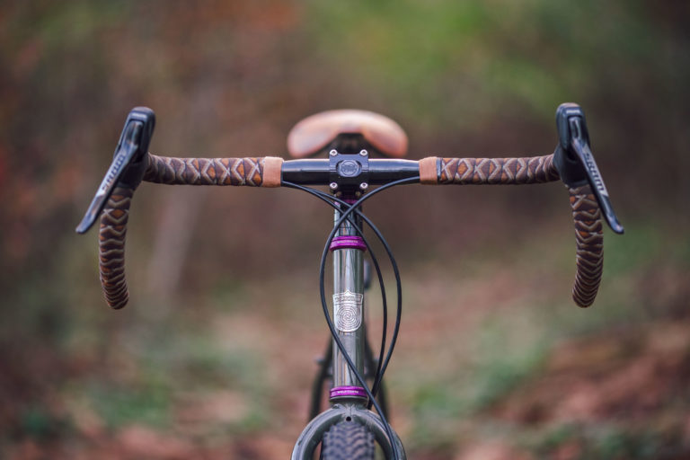 Drop Bars vs Flat Bars: Which Handlebar is Best? - BIKEPACKING.com
