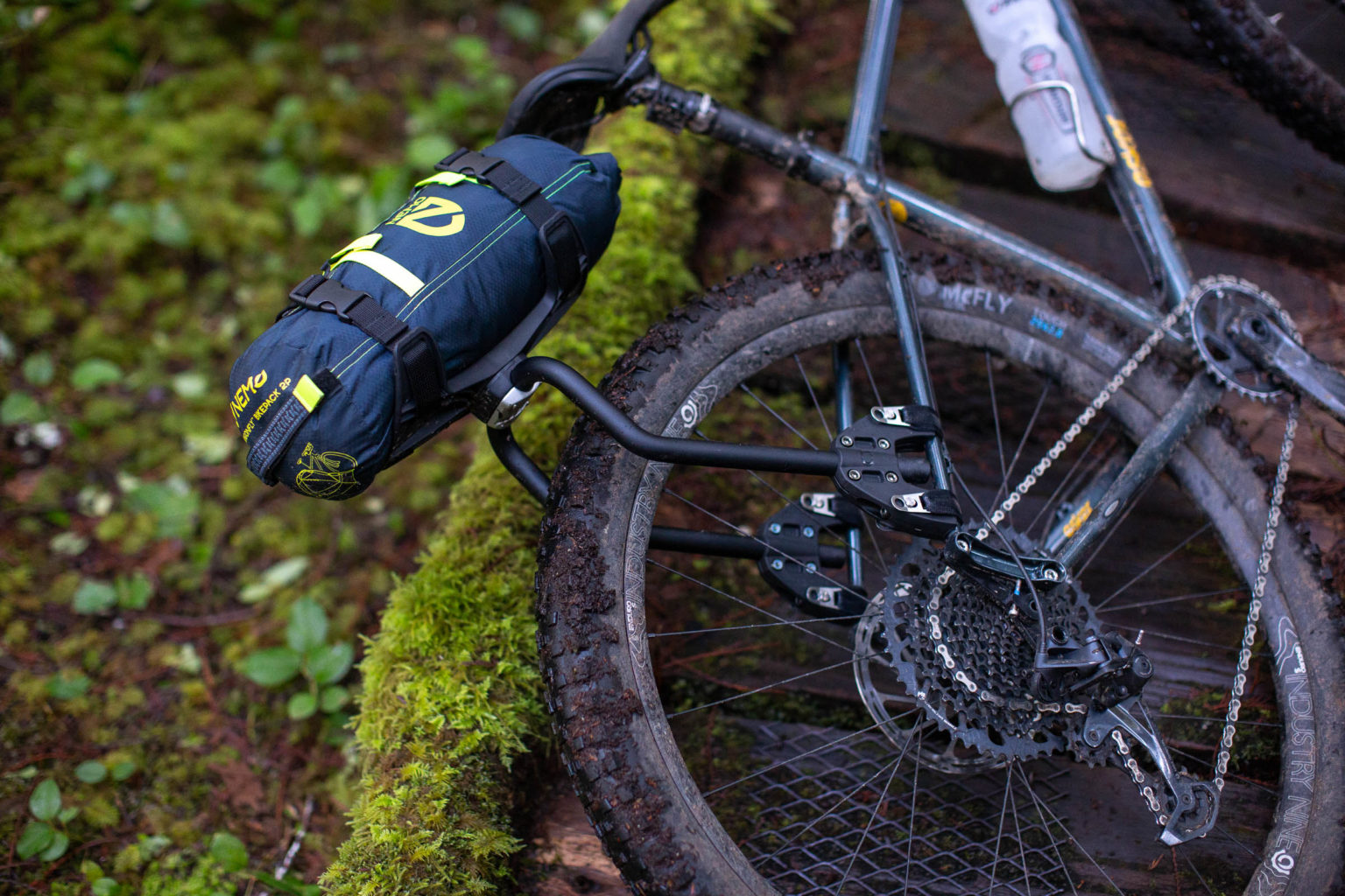 Aeroe Spider Rear Rack Review: Look Mom, No Mounts! - BIKEPACKING.com