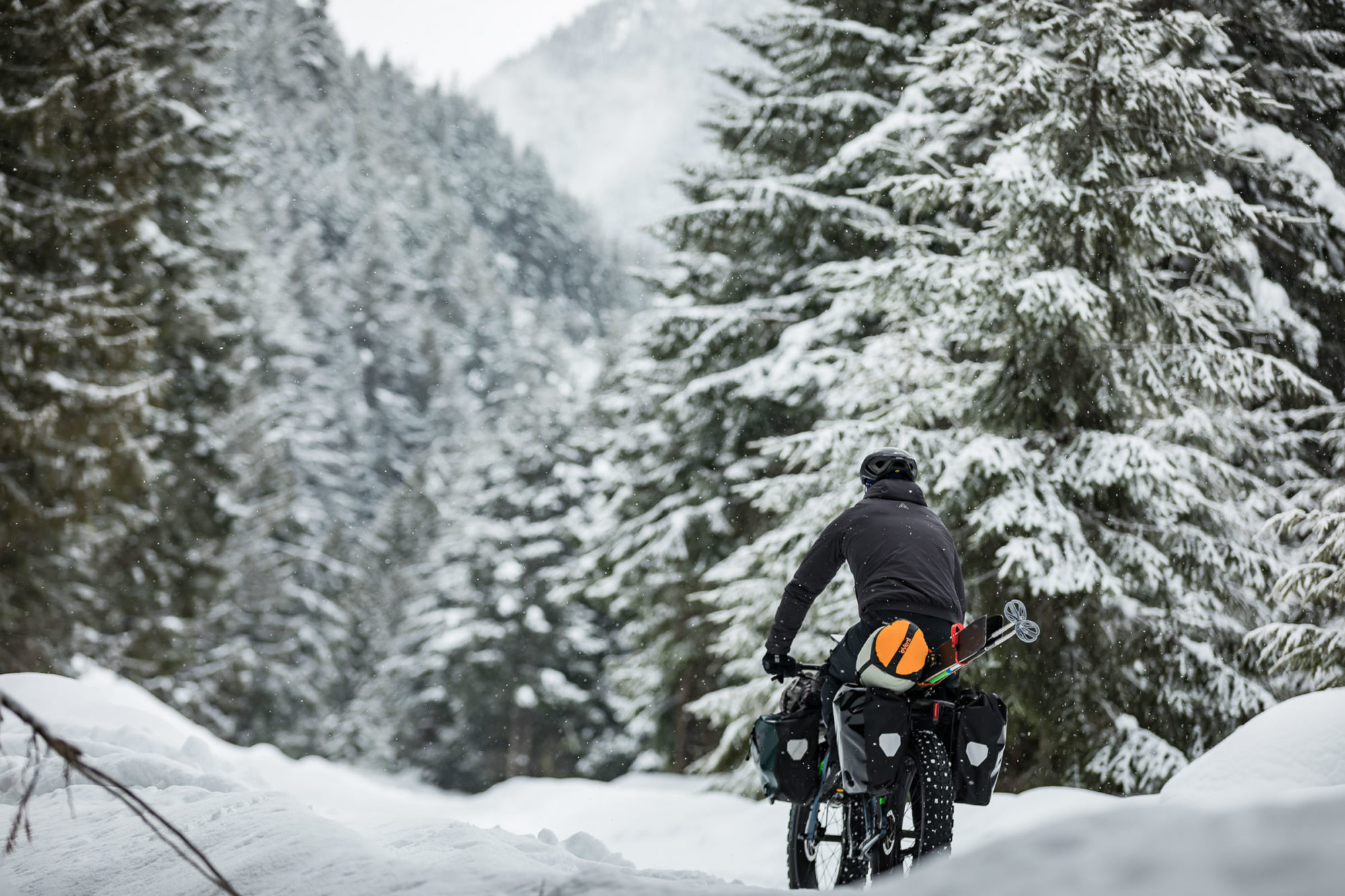 Svein Tuft: Reconnecting with the Cascades (Video) - BIKEPACKING.com