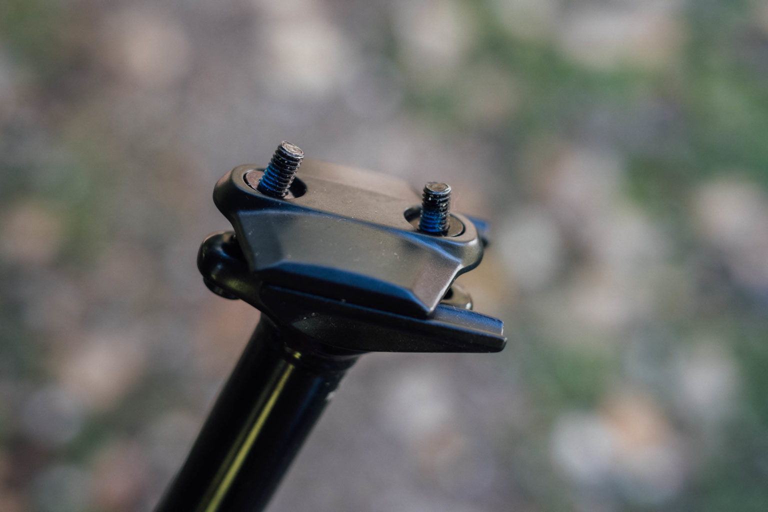 TranzX Kitsuma Dropper Post Review: Wallet-Friendly Fun - BIKEPACKING.com