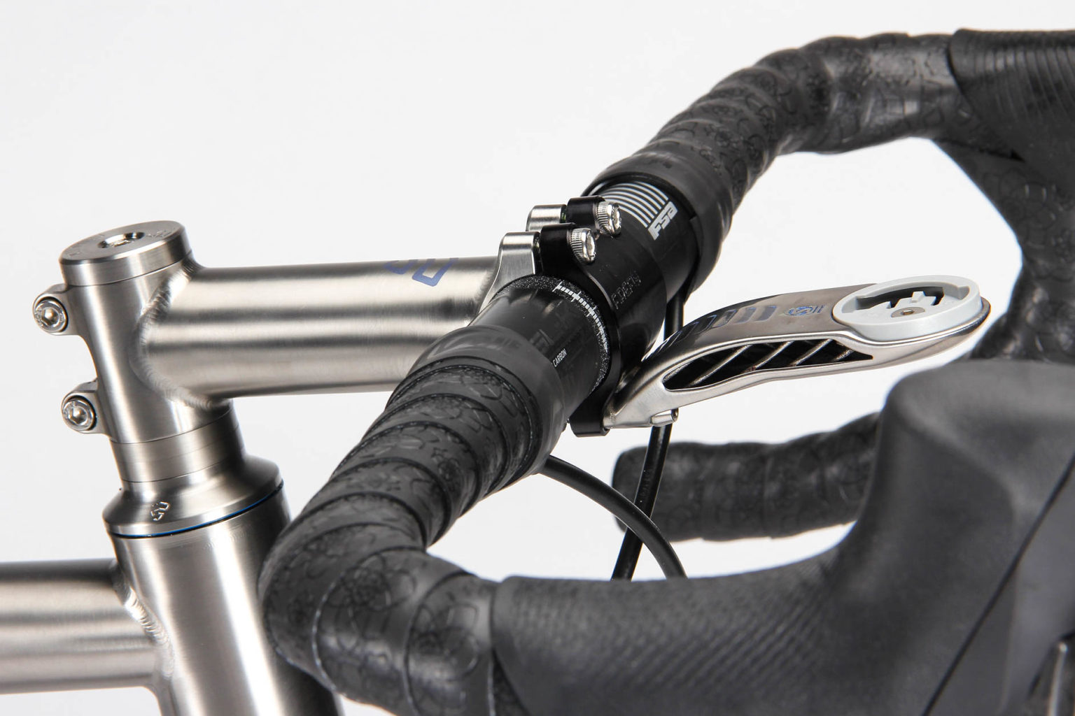 SILCA Announces 3D Printed Titanium Computer Mount - BIKEPACKING.com