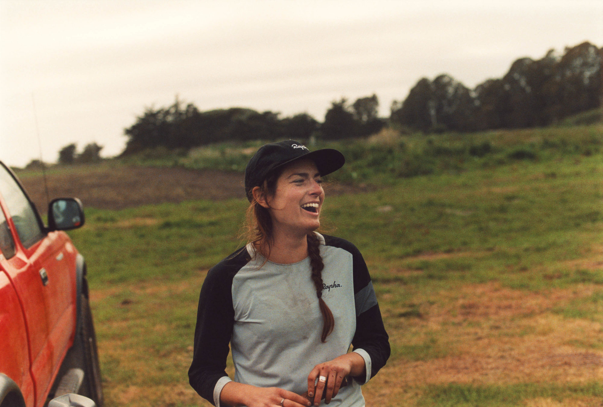 Rapha Launches Performance Trailwear MTB Collection - BIKEPACKING.com