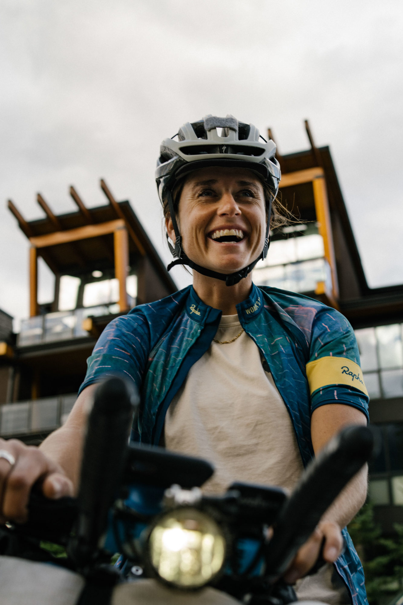 Lael Wilcox Starts Her 2021 Tour Divide ITT - BIKEPACKING.com
