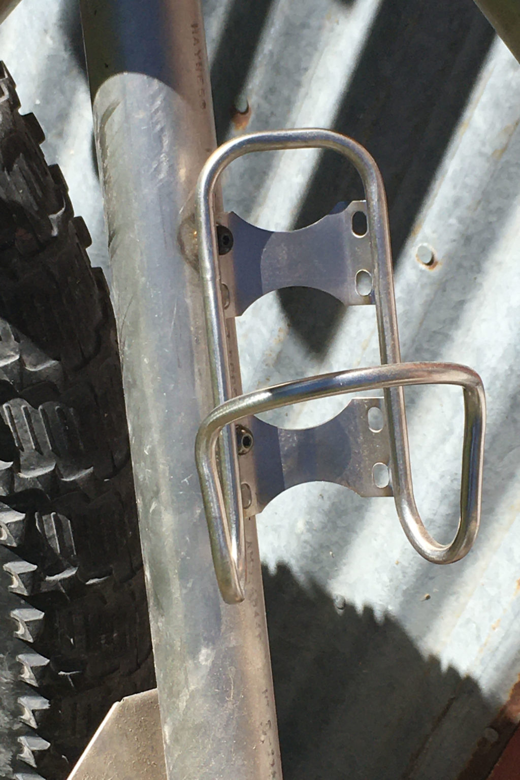 King Cage Releases Titanium Side Loader Cage - BIKEPACKING.com