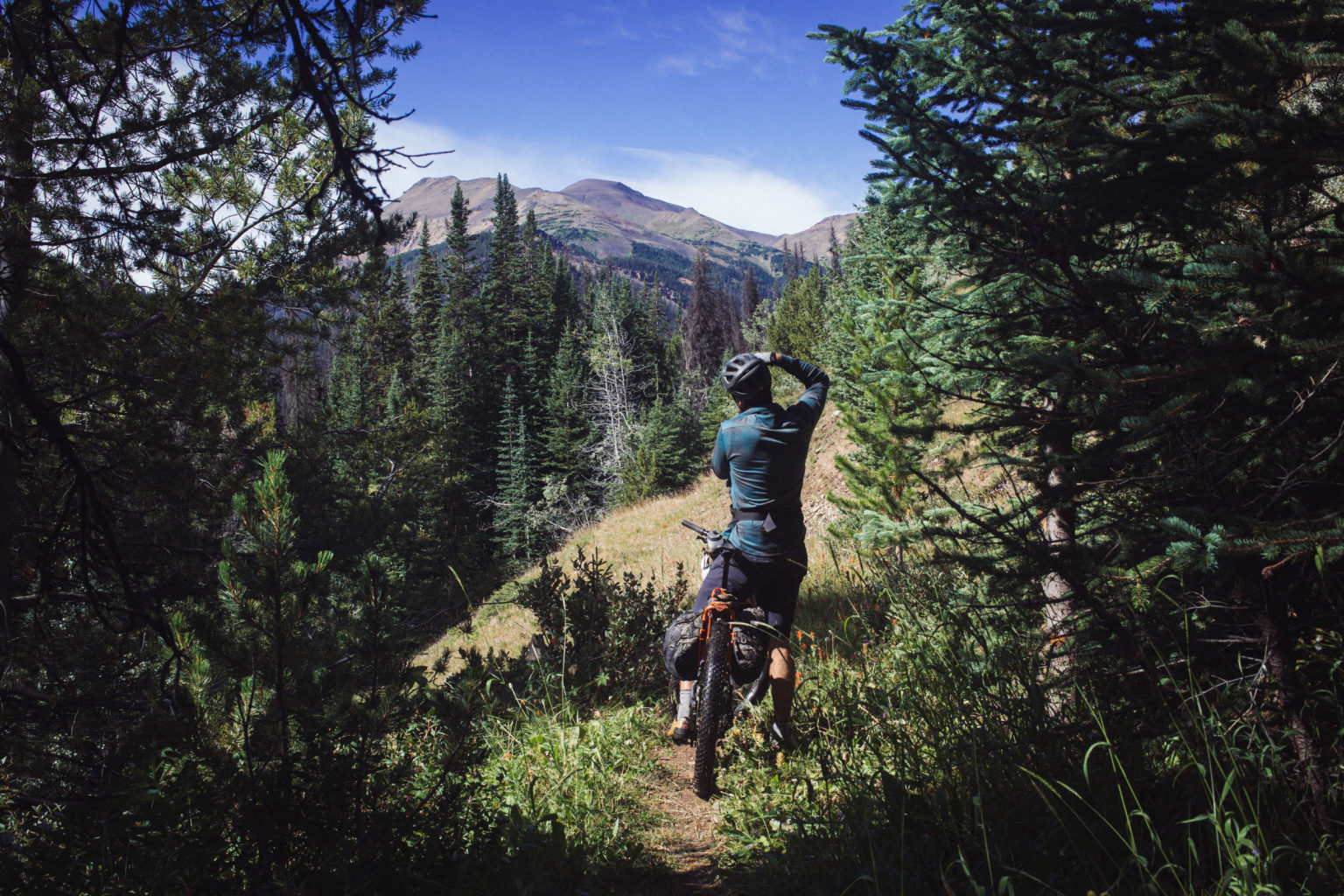 Guide to Bikepacking with a Camera - BIKEPACKING.com