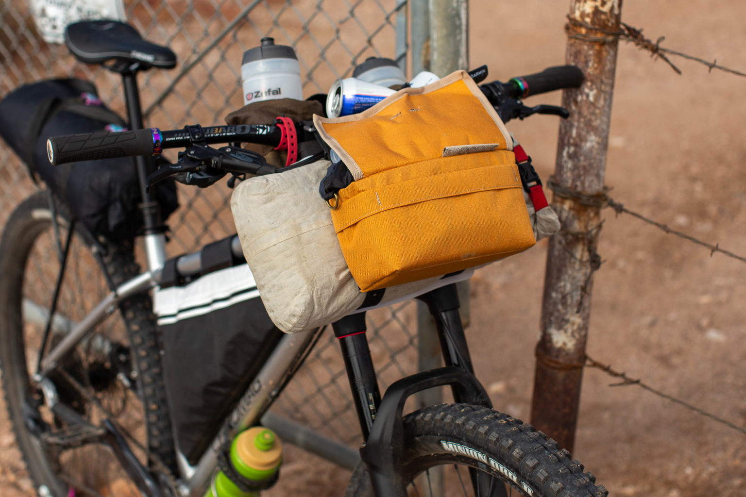 Outer Shell Handlebar Harness and Drawcord Handlebar Bag Review ...