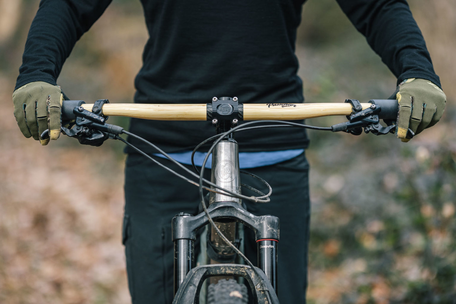 Passchier Gump Review: Bamboo Handlebars!? - BIKEPACKING.com