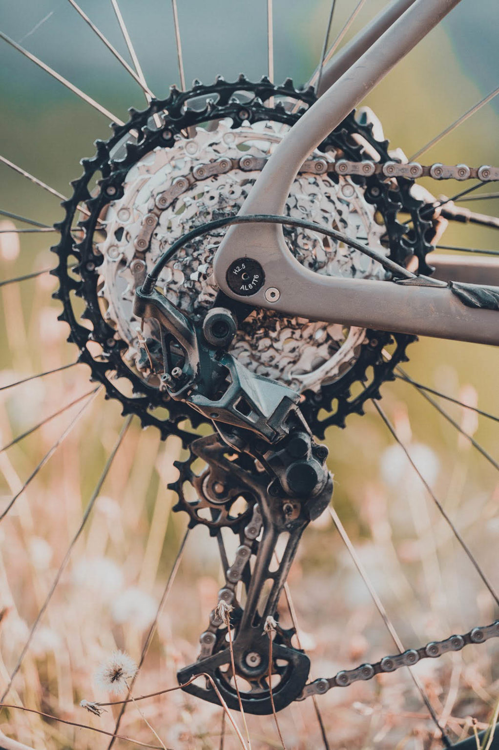 Reader's Rig: Willem's Airwolf YFM-026 - BIKEPACKING.com