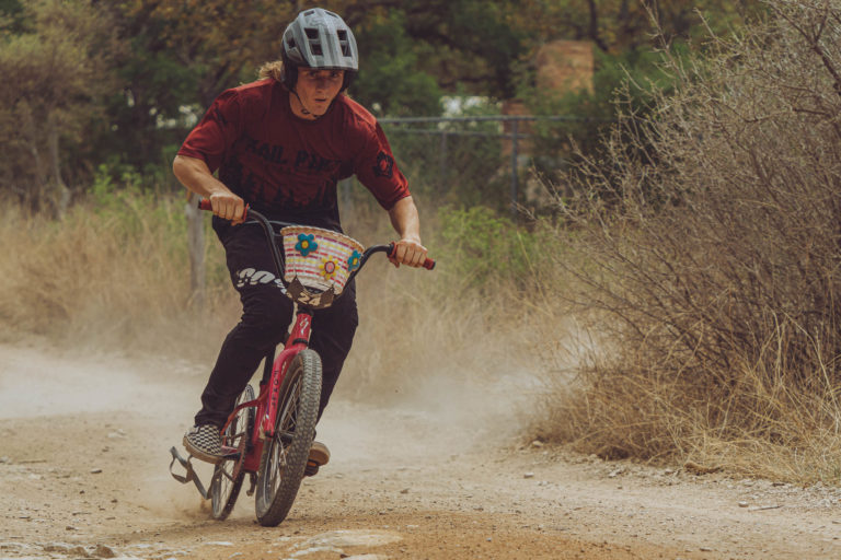 Klunkerz MTB Race 2022: Throwing it Back to '76 - BIKEPACKING.com