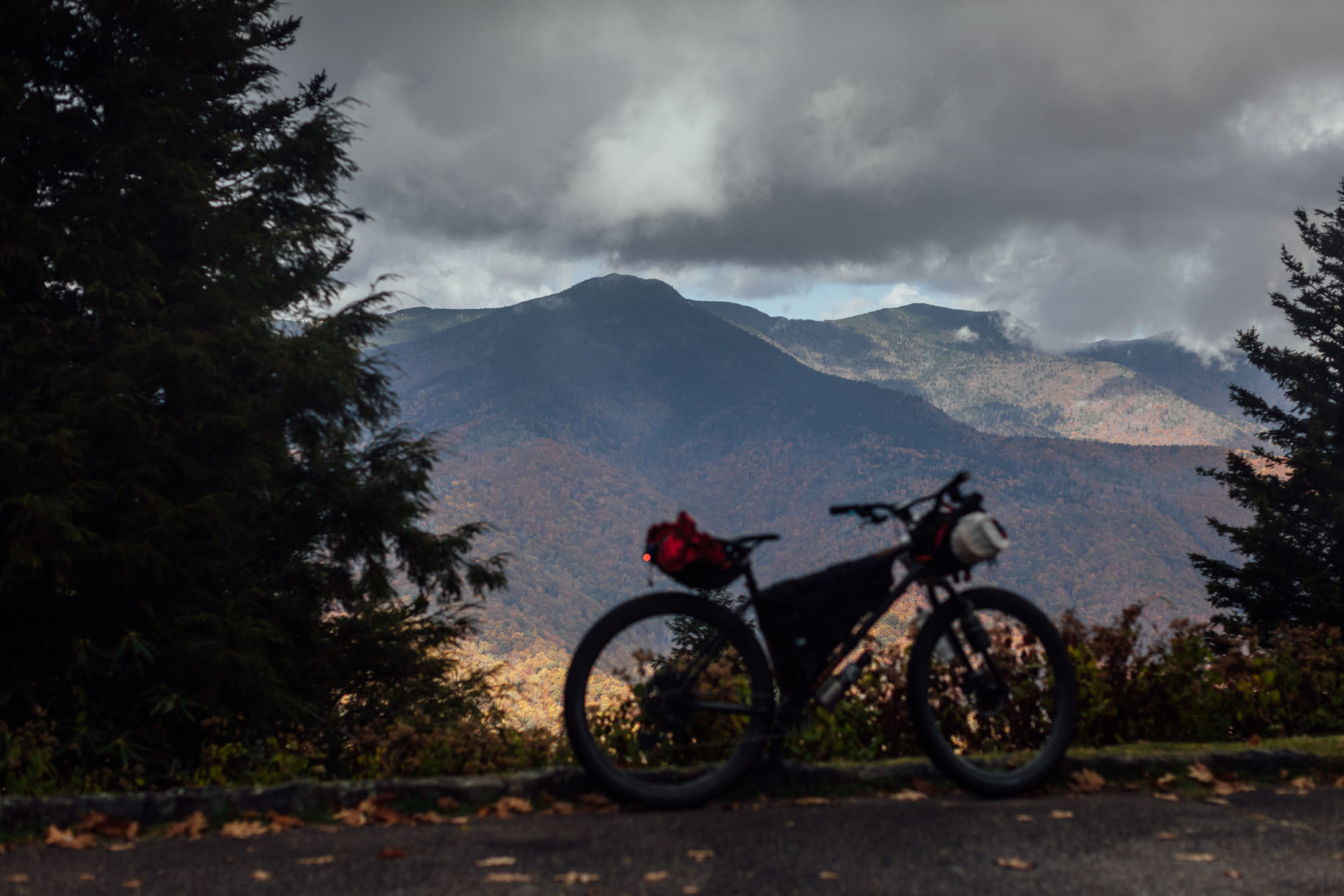 Eastern Divide Trail (S6): Blue Ghost - BIKEPACKING.com
