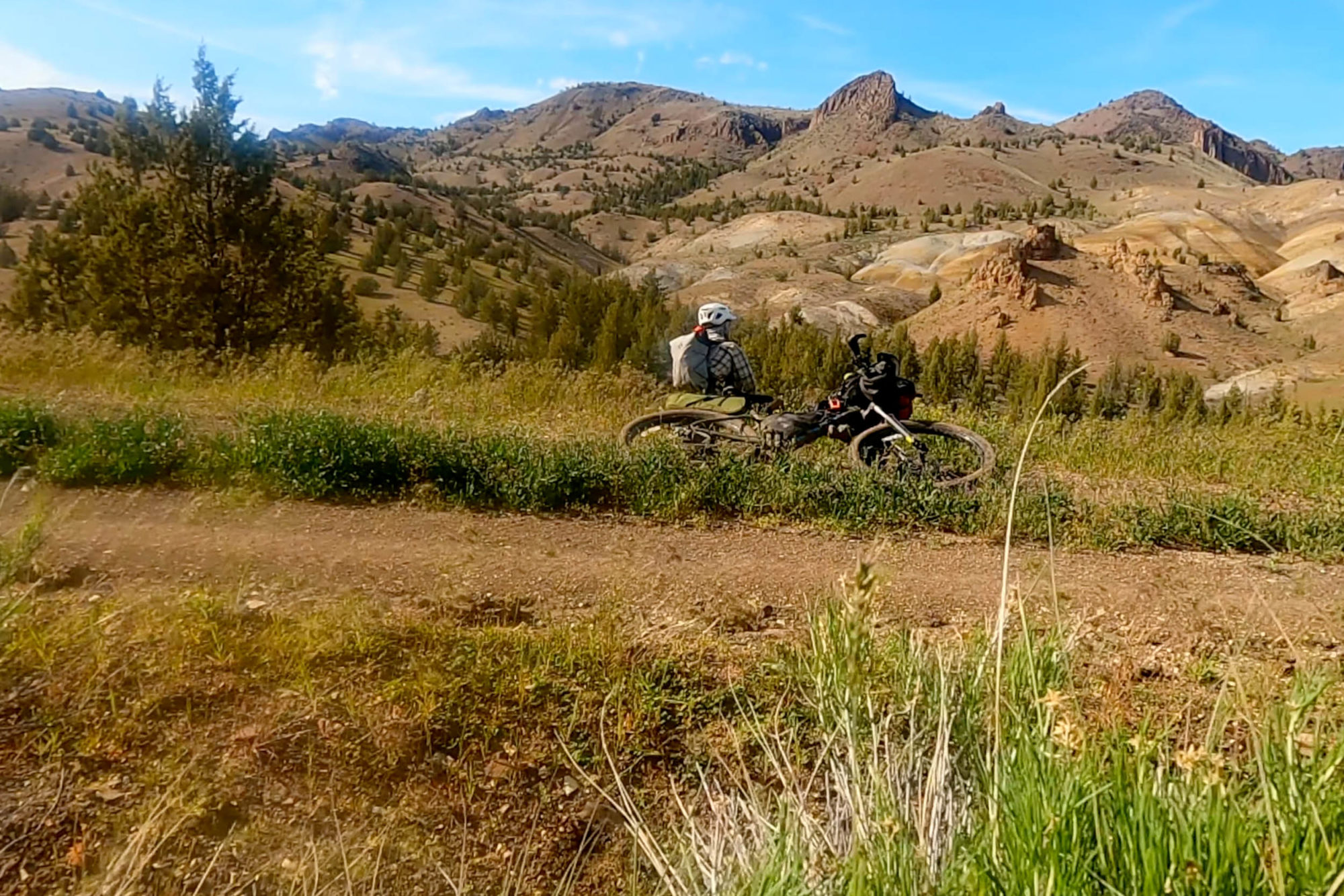 3 Days Solo Bikepacking Across the Oregon High Desert (Video ...