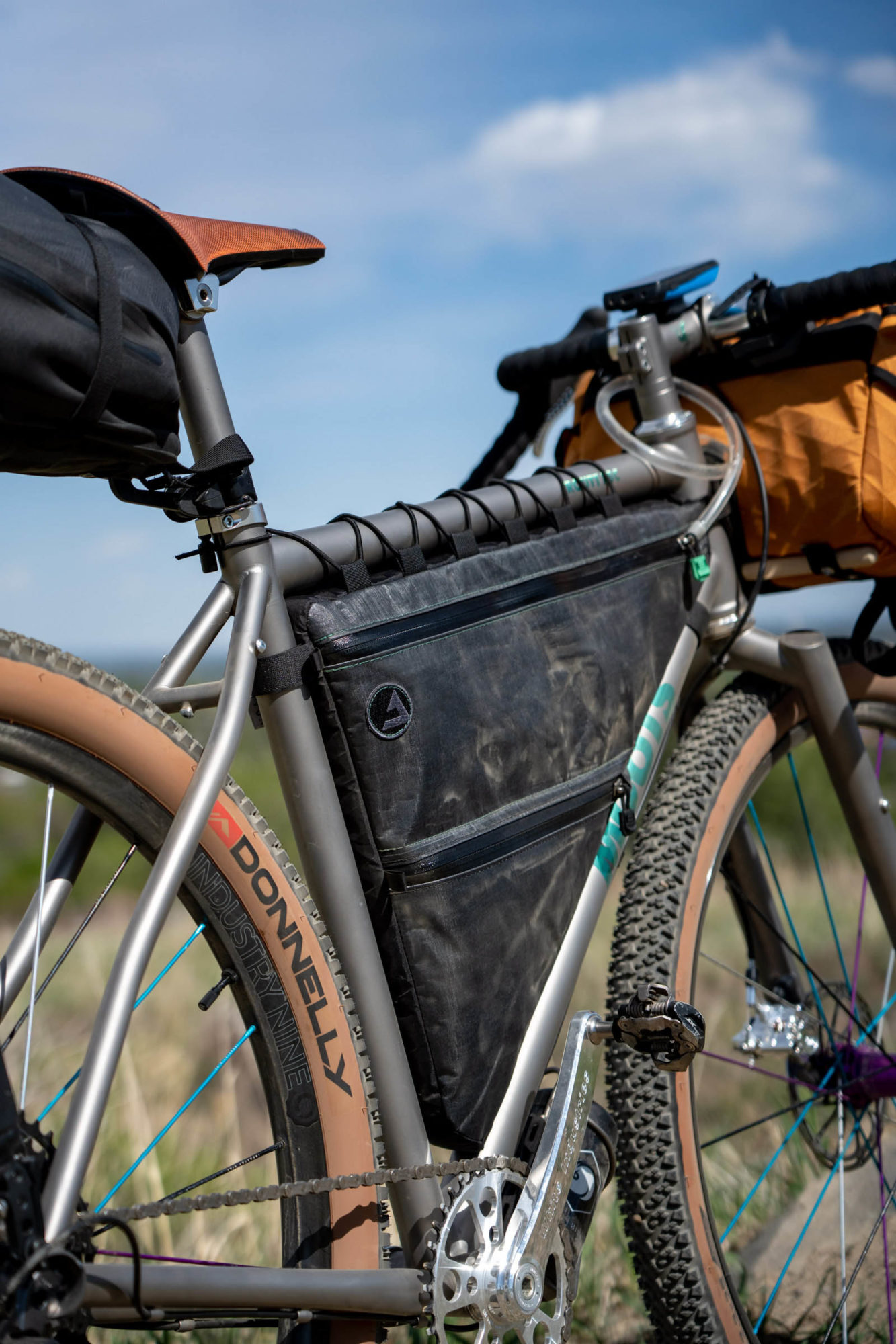 Moots Routt ESC Review: A 10K Monster Gravel Bike!? - BIKEPACKING.com