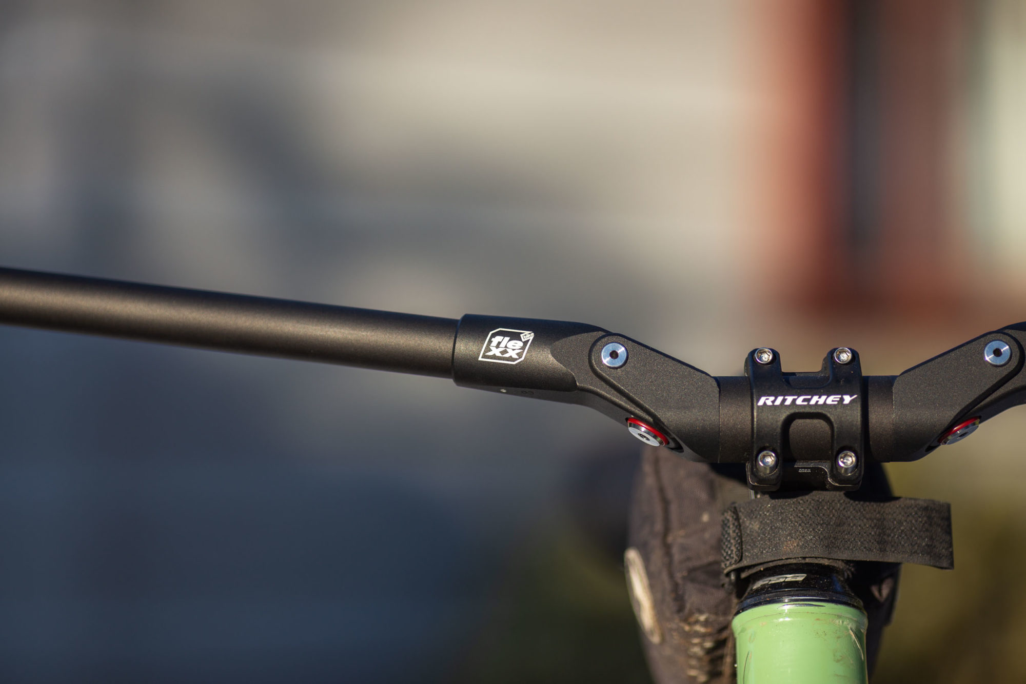 Fasst Flexx Handlebar Review - BIKEPACKING.com