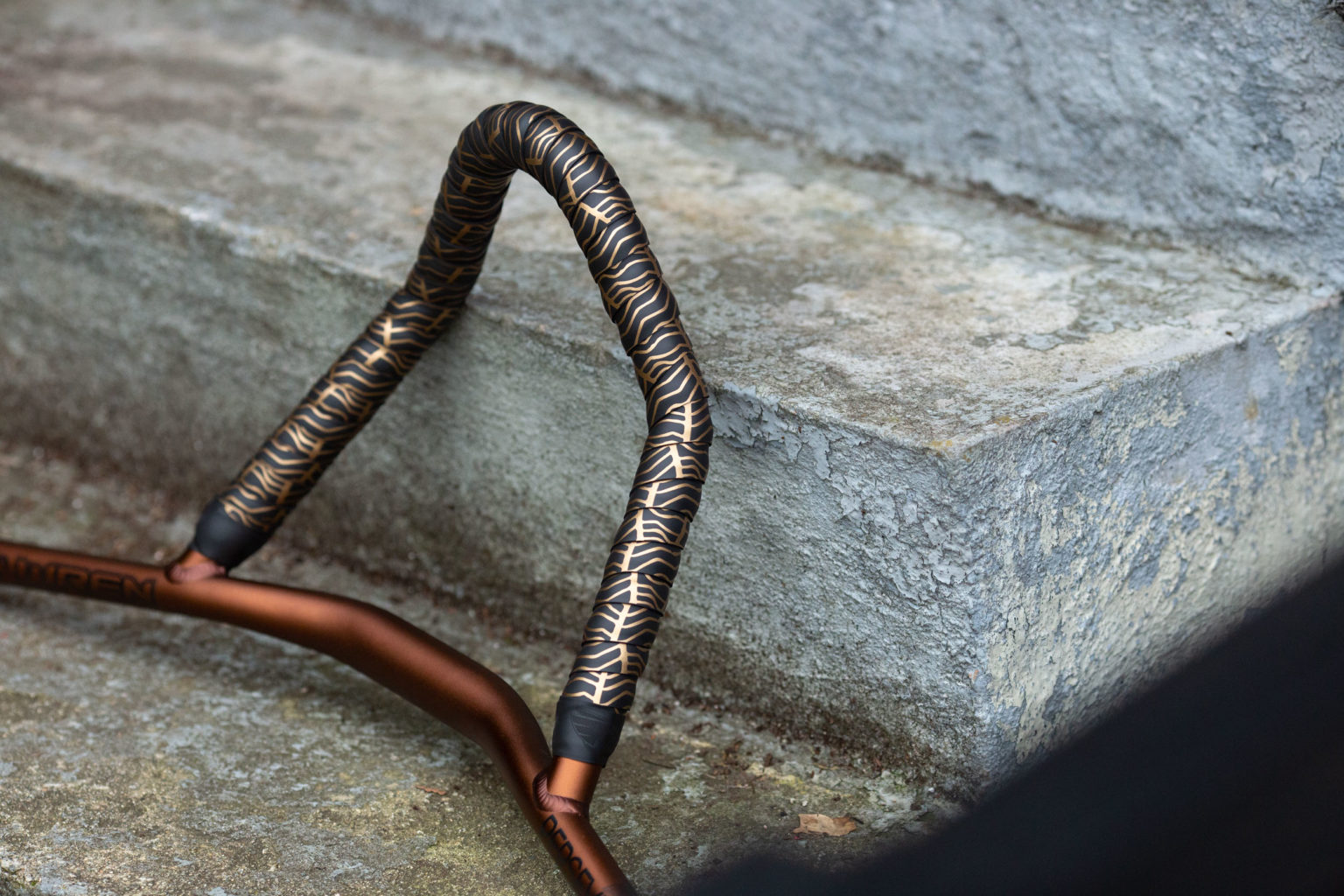 Wren Perseverance Handlebar Review: Funky Adventure Bar - BIKEPACKING.com