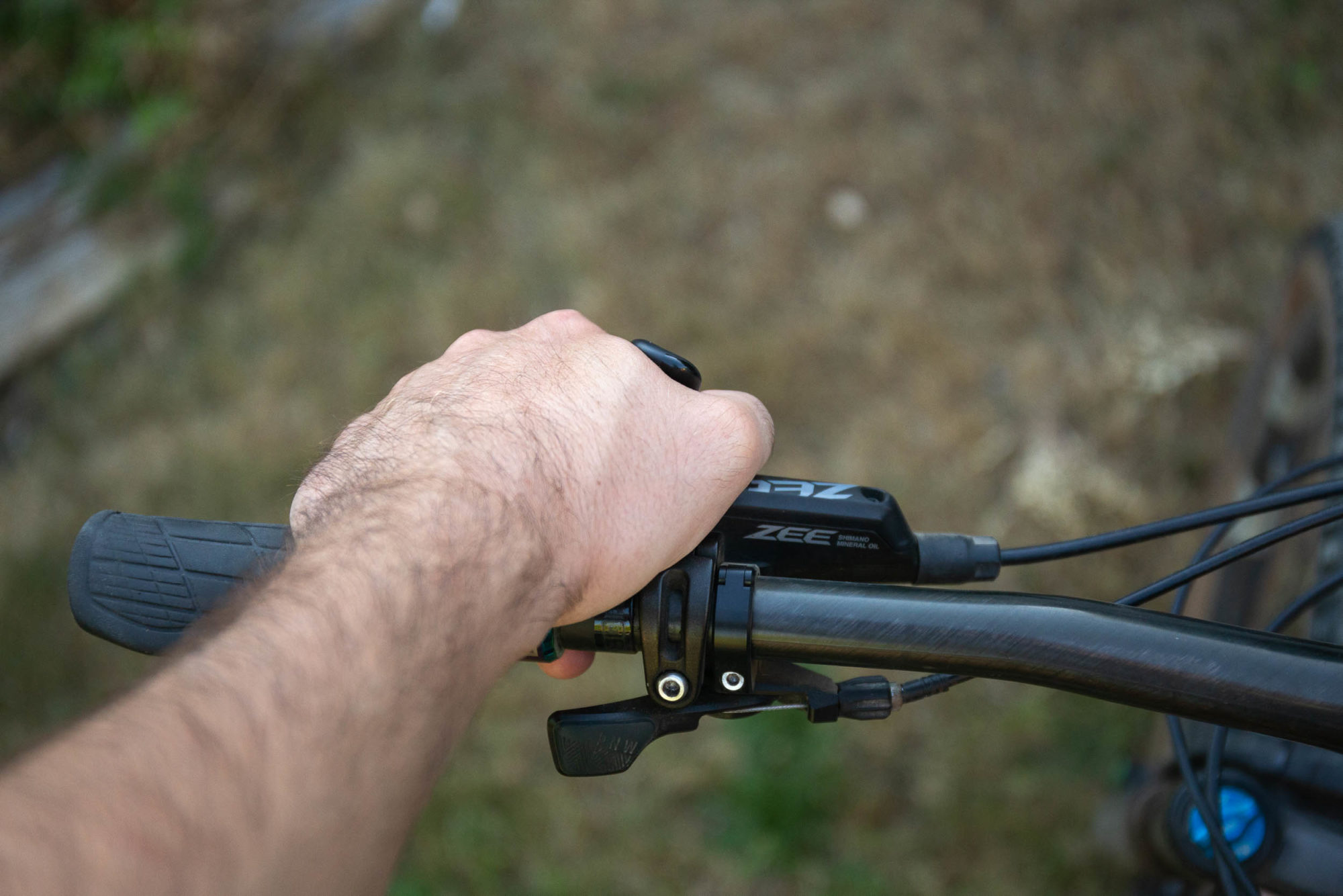 A Mini Guide to Adding Alt Hand Positions to Flat Bars - BIKEPACKING.com