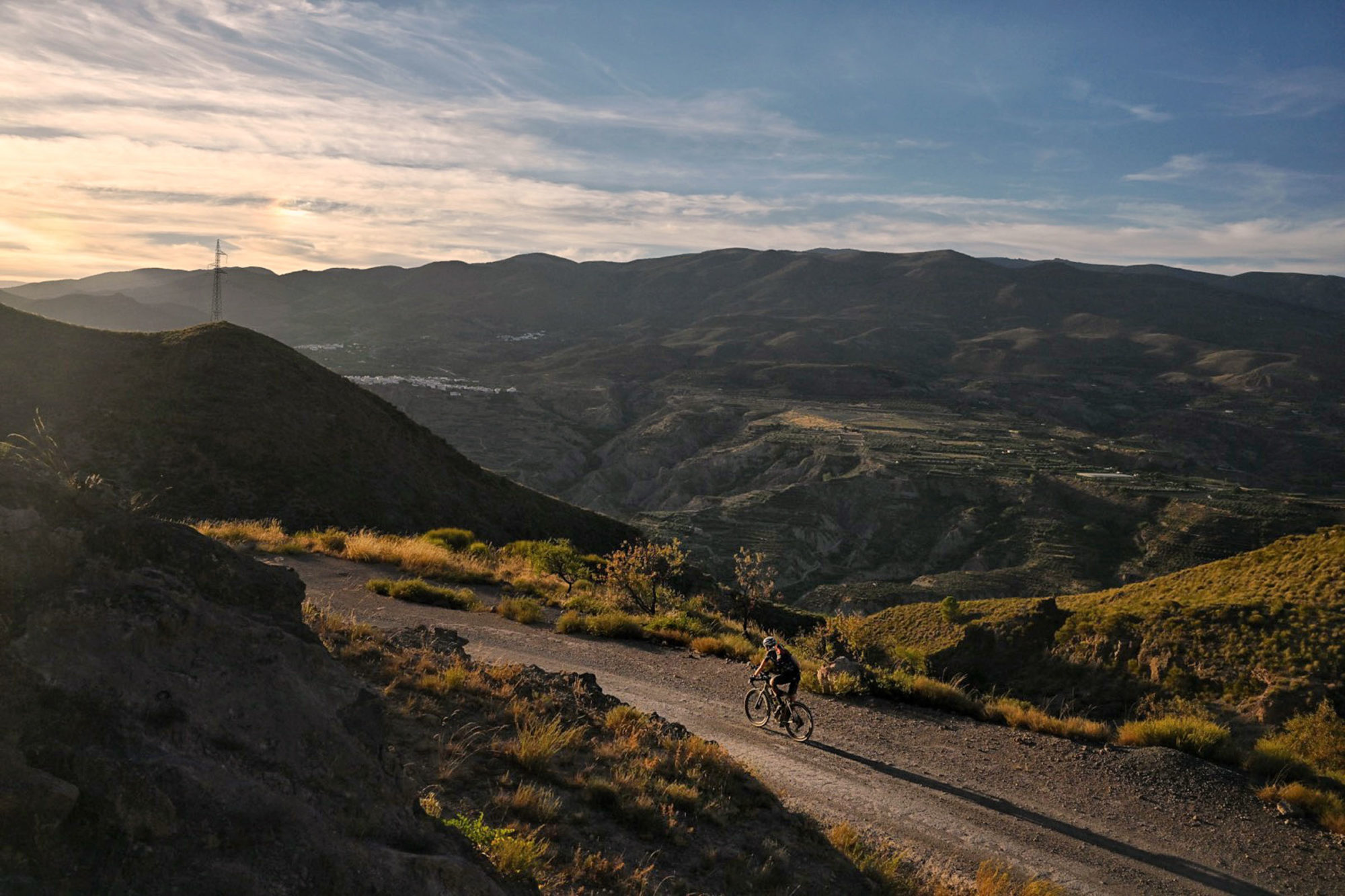 Sebastian Breuer Wins 2022 Badlands - BIKEPACKING.com
