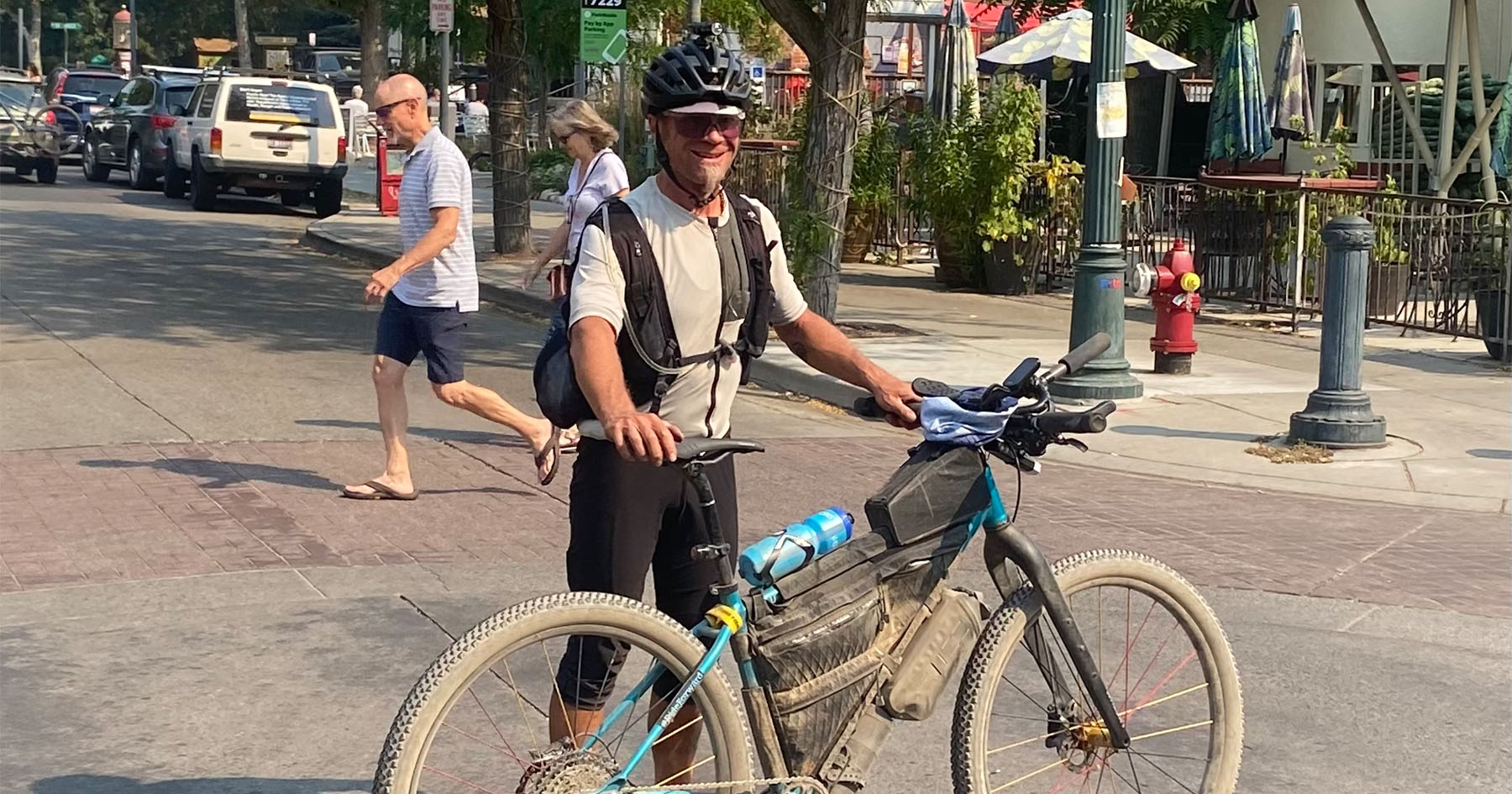 Jay Petervary Finishes First at Smoke'n'Fire 400 - BIKEPACKING.com