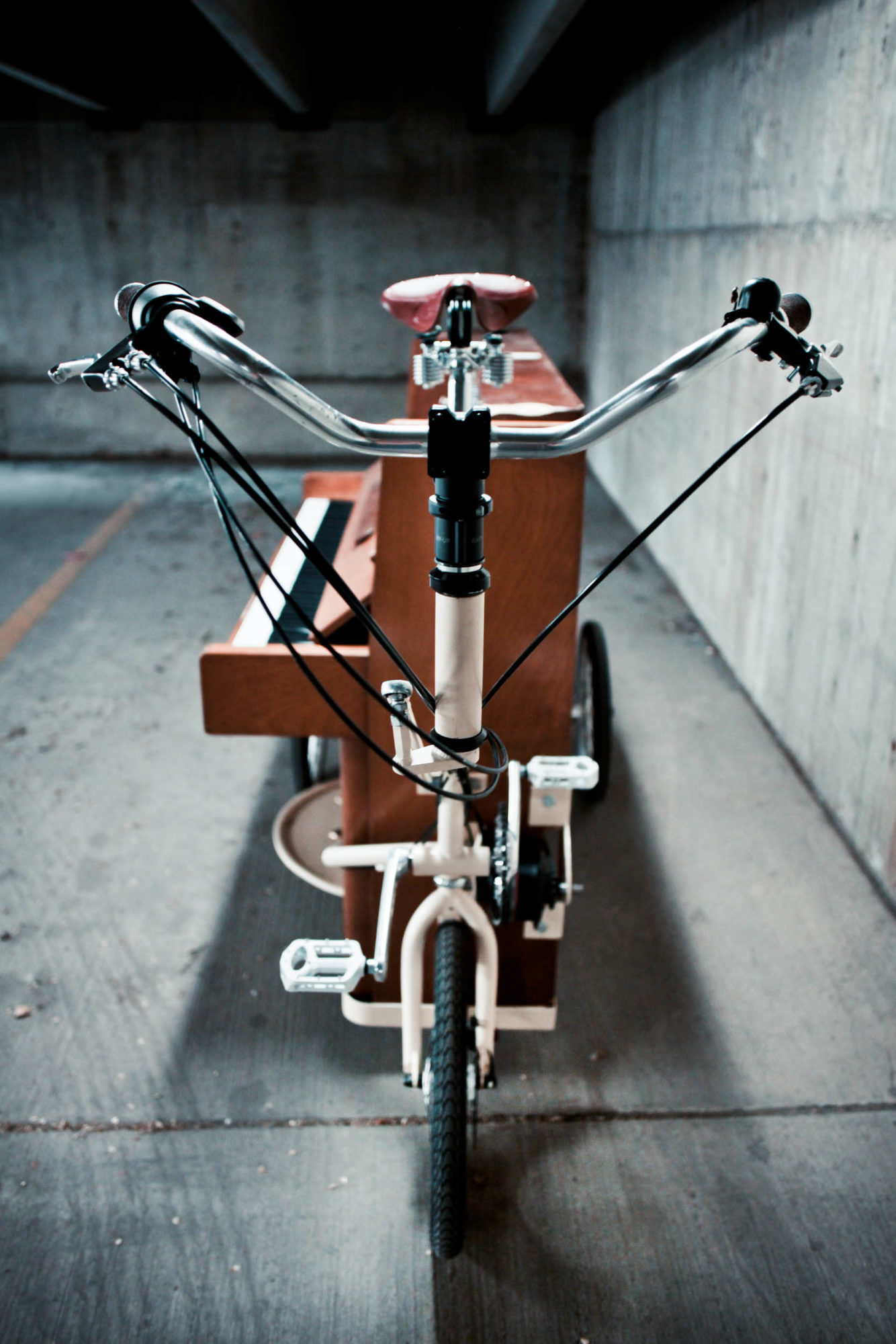 Eric Rich is Pedaling his Pianobike Across Europe - BIKEPACKING.com