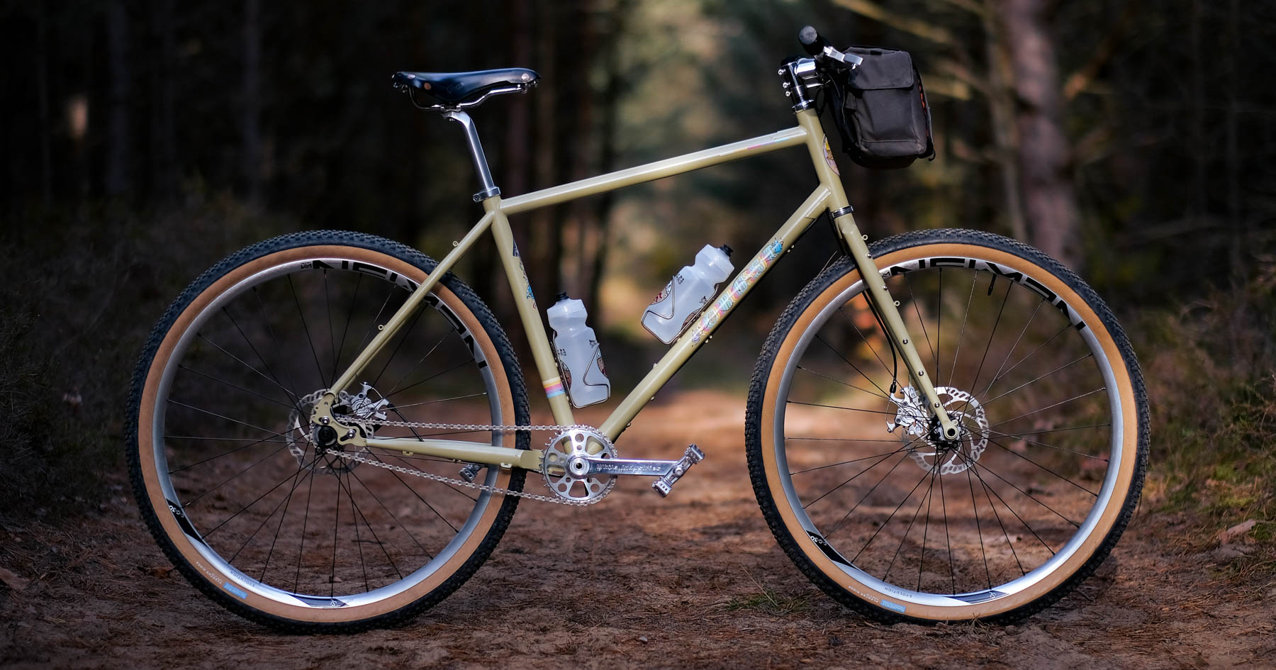 Reader's Rig: Christian's Crust ScapeBot - BIKEPACKING.com