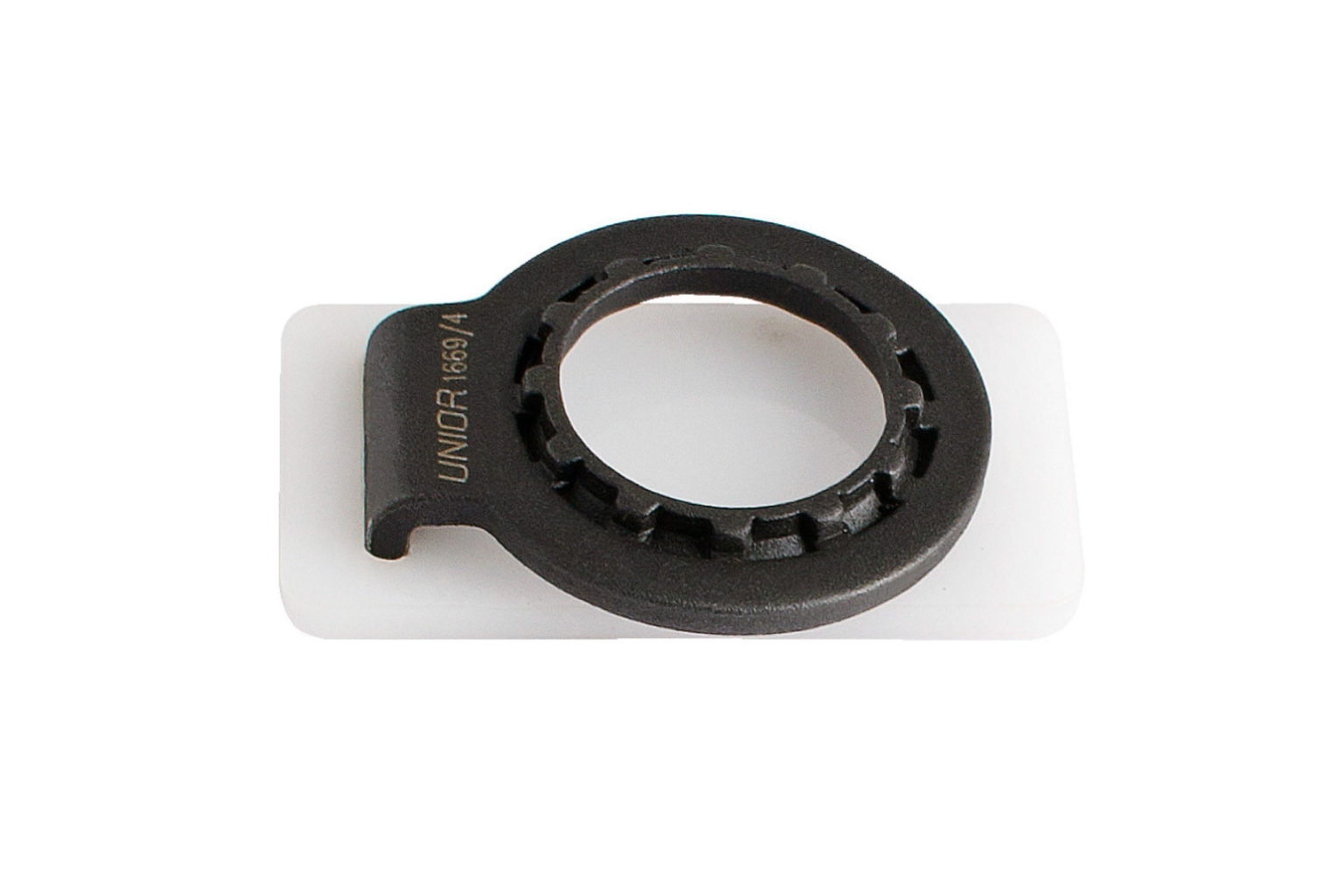 The Unior 2-in-1 Cassette Lockring Tool is Neat! - BIKEPACKING.com