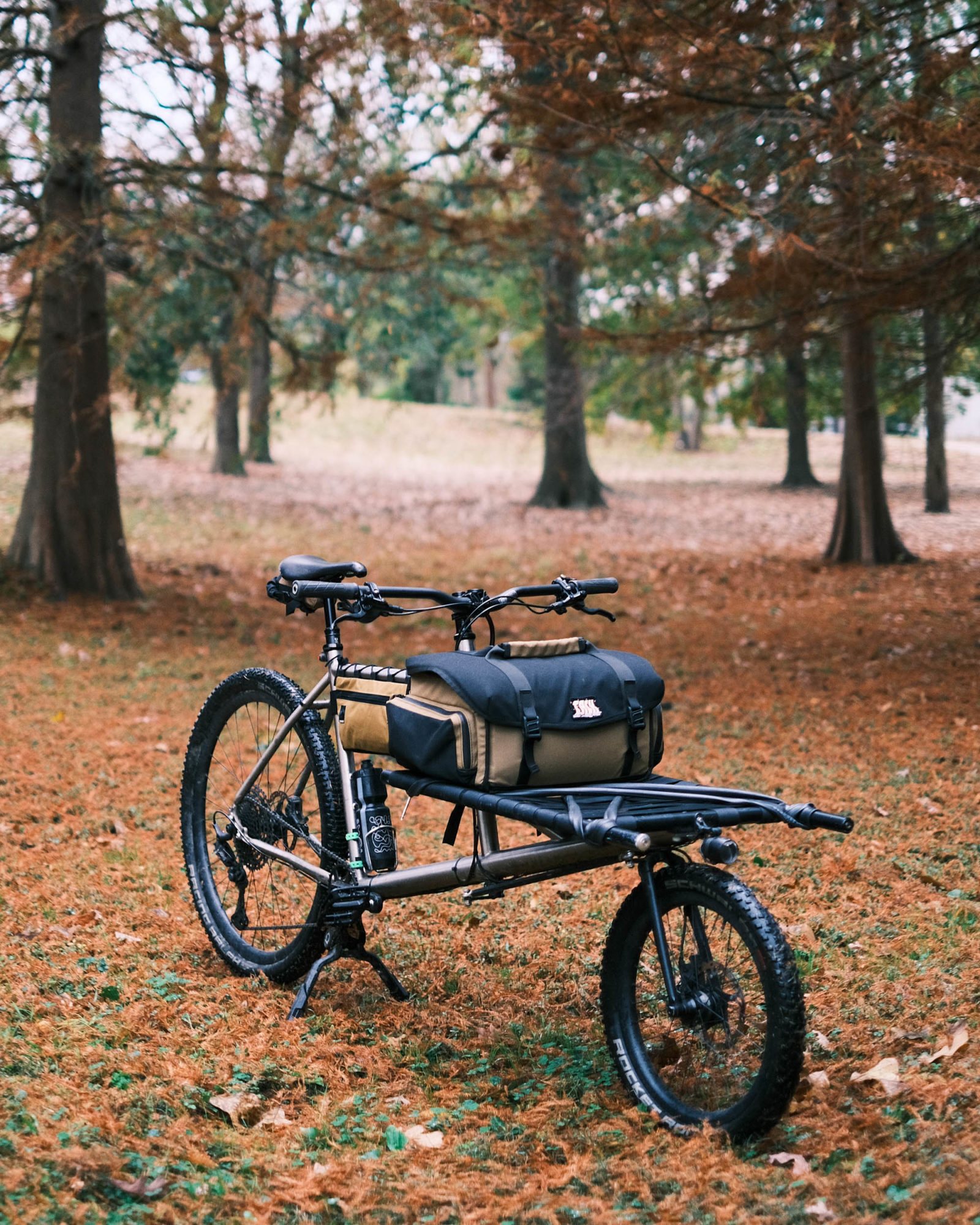 Reader's Rig: Lehi's Titanium Omnium Cargo WiFi - BIKEPACKING.com