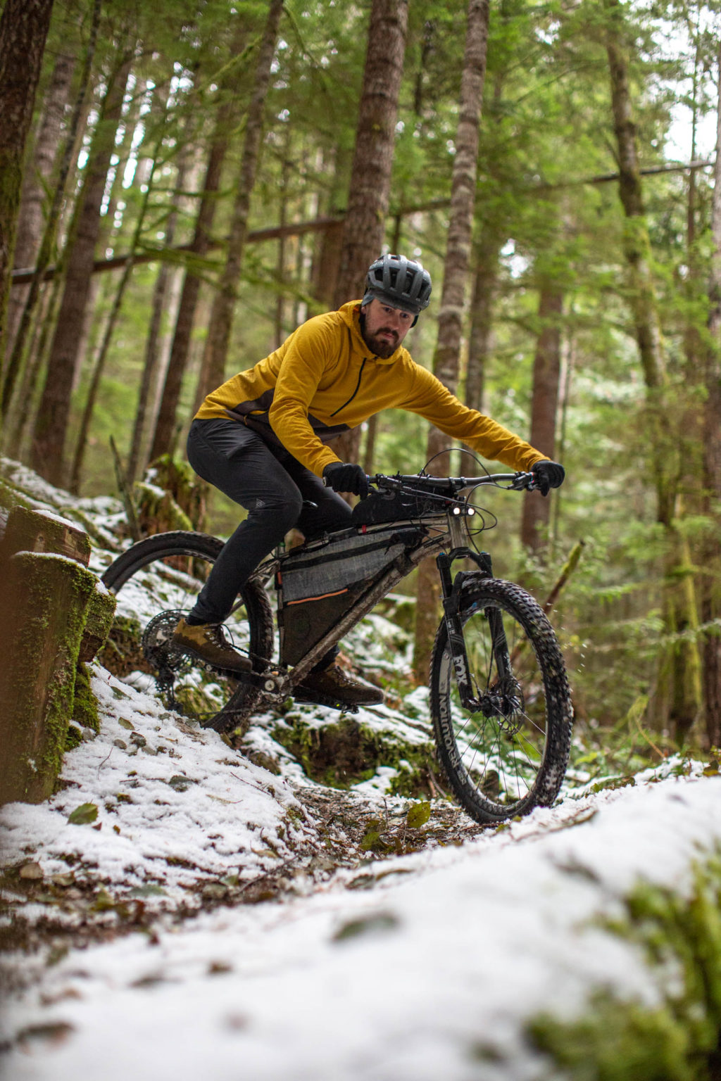 Stomp Lox Slack Shoes Review - BIKEPACKING.com
