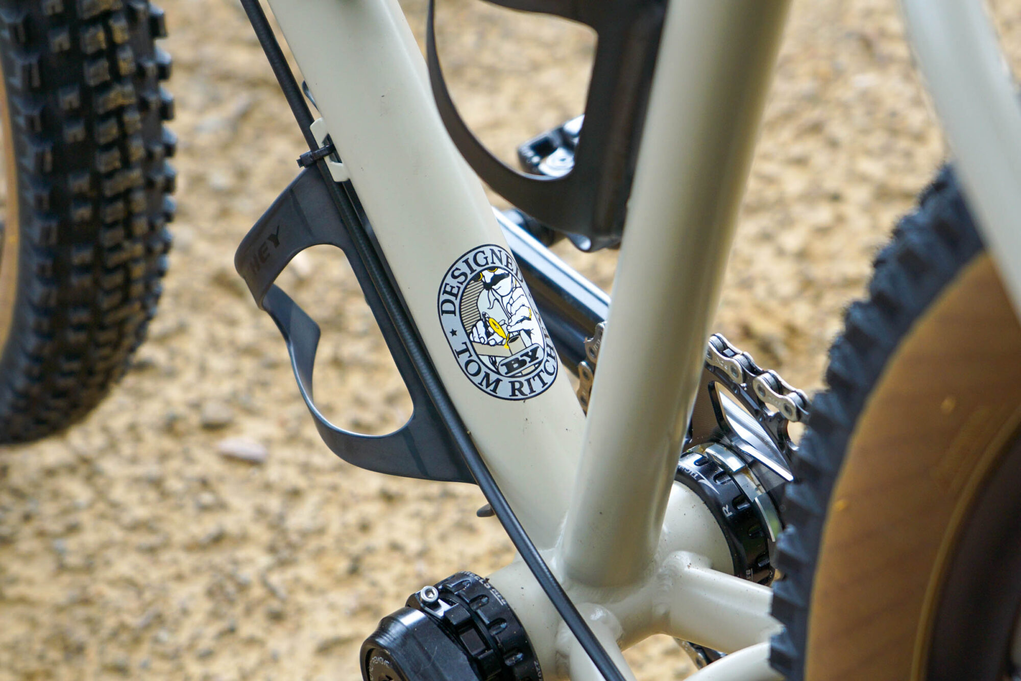 Ritchey Ascent Desert Dust - BIKEPACKING.com