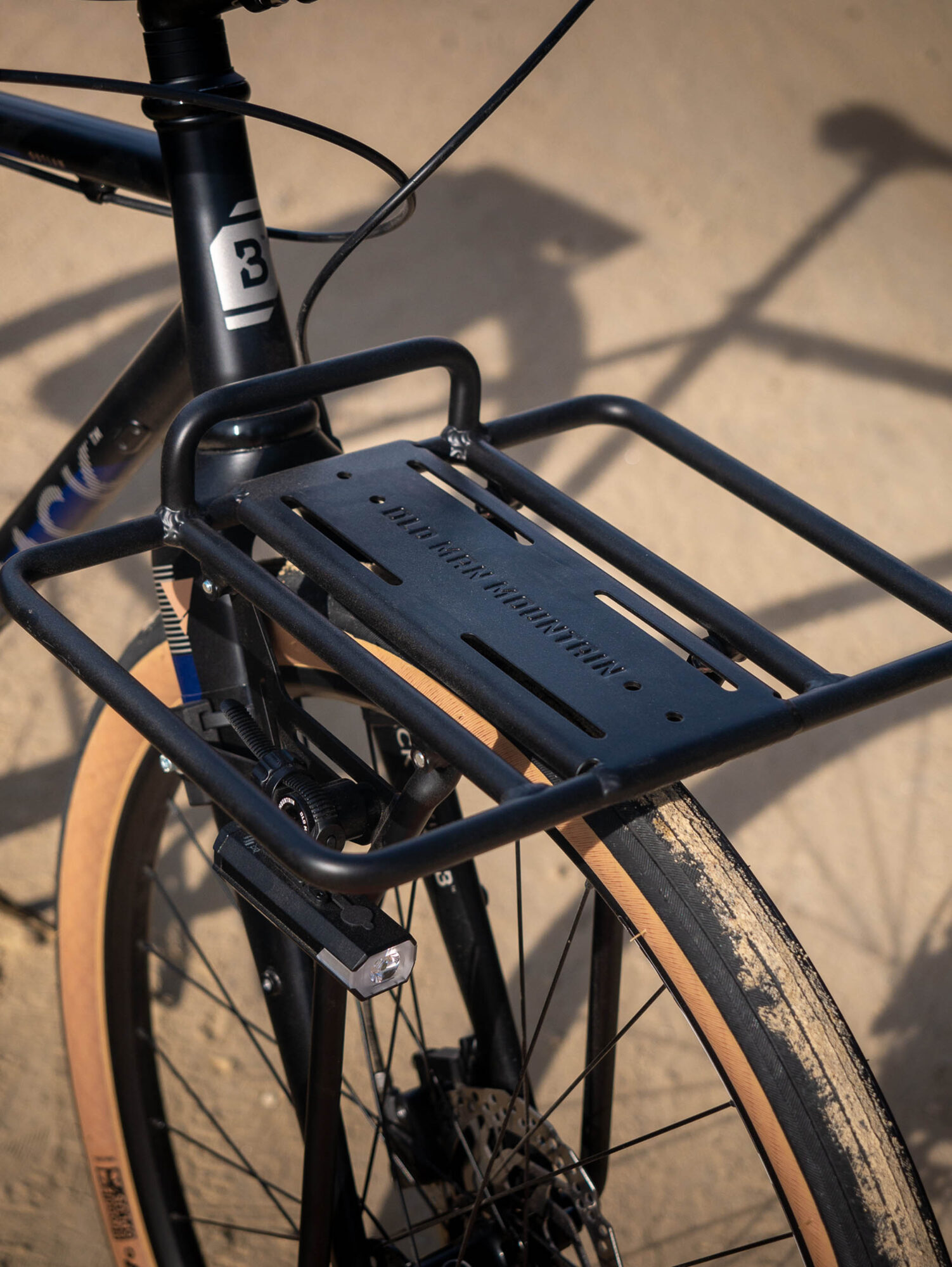 Old Man Mountain Pizza Rack, Basket, and Light Mount - BIKEPACKING.com