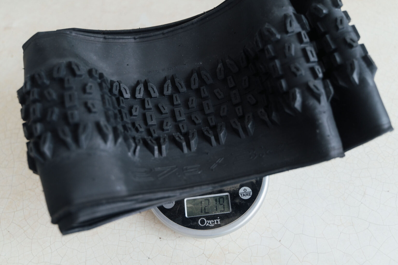 Review: New Duro Crux 29 x 3.25" and 27.5 x 3.25" tires - BIKEPACKING.com