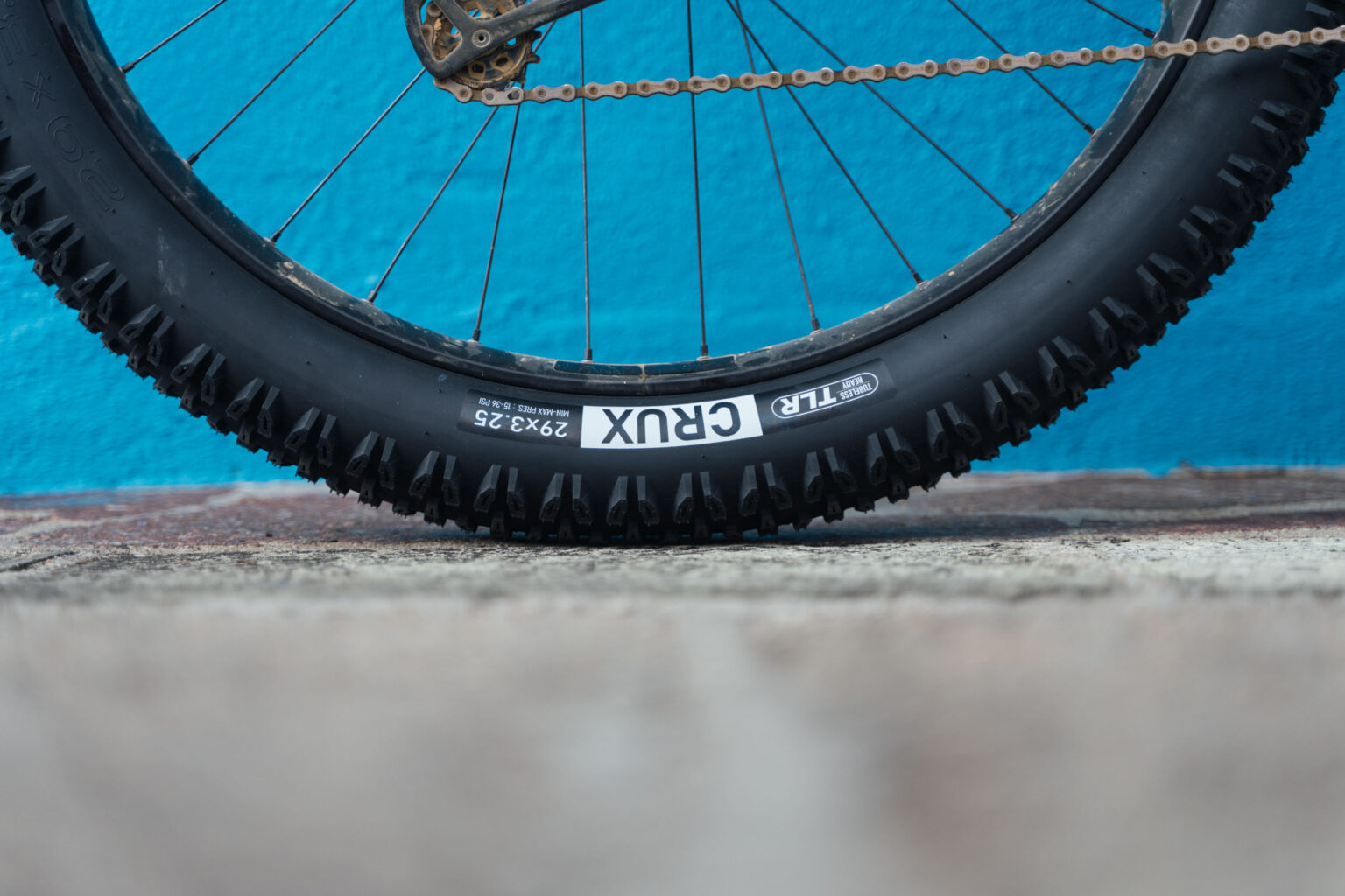 Review: New Duro Crux 29 x 3.25" and 27.5 x 3.25" tires - BIKEPACKING.com