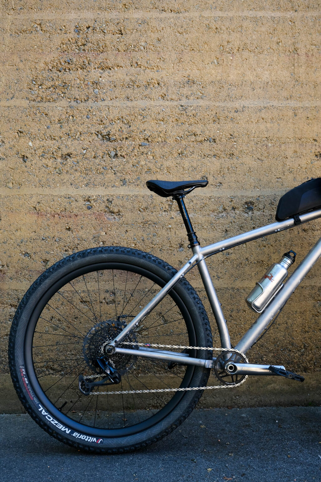 Reader's Rig: Simon's Custom Waltly Titanium - BIKEPACKING.com