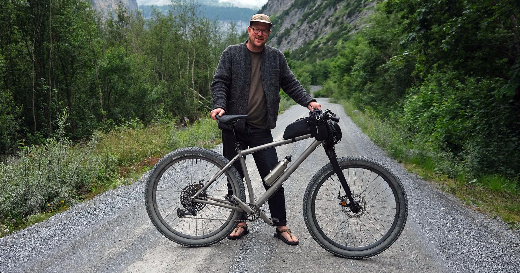 Reader's Rig: Simon's Custom Waltly Titanium - BIKEPACKING.com