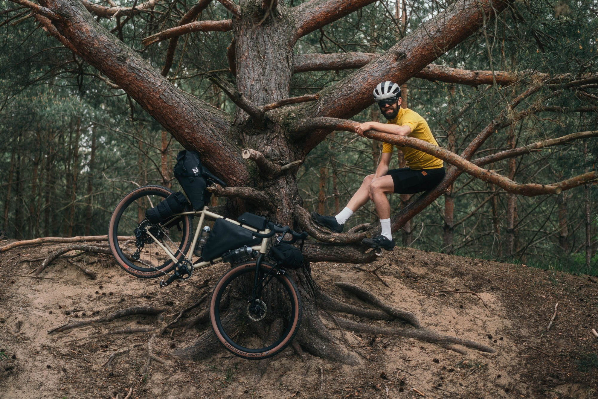 The 8bar TFLSBERG Steel V2 is Ready for Adventure - BIKEPACKING.com