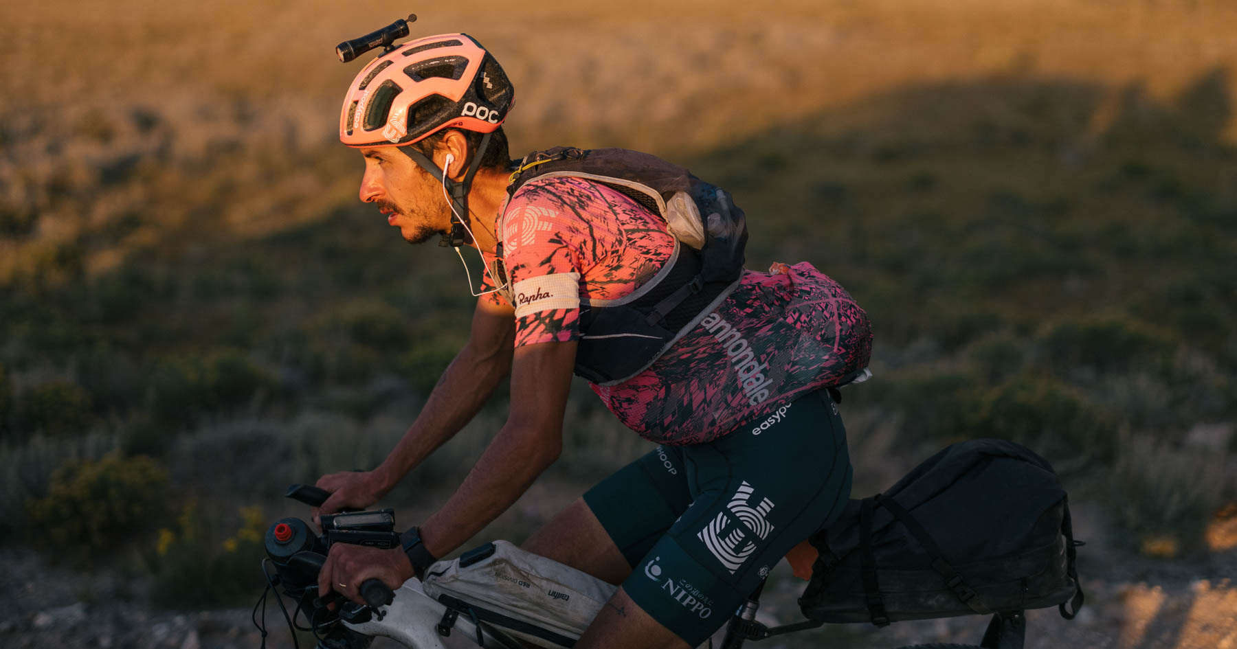 Lachlan Morton Takes on the GDMBR - BIKEPACKING.com