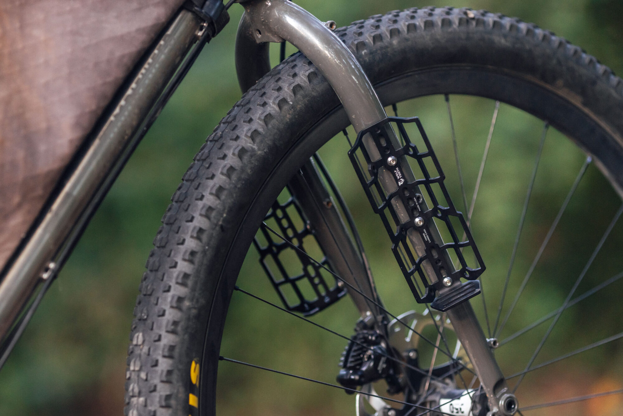 Wolf Tooth Morse Cargo Cage Review + Cargo Straps - BIKEPACKING.com