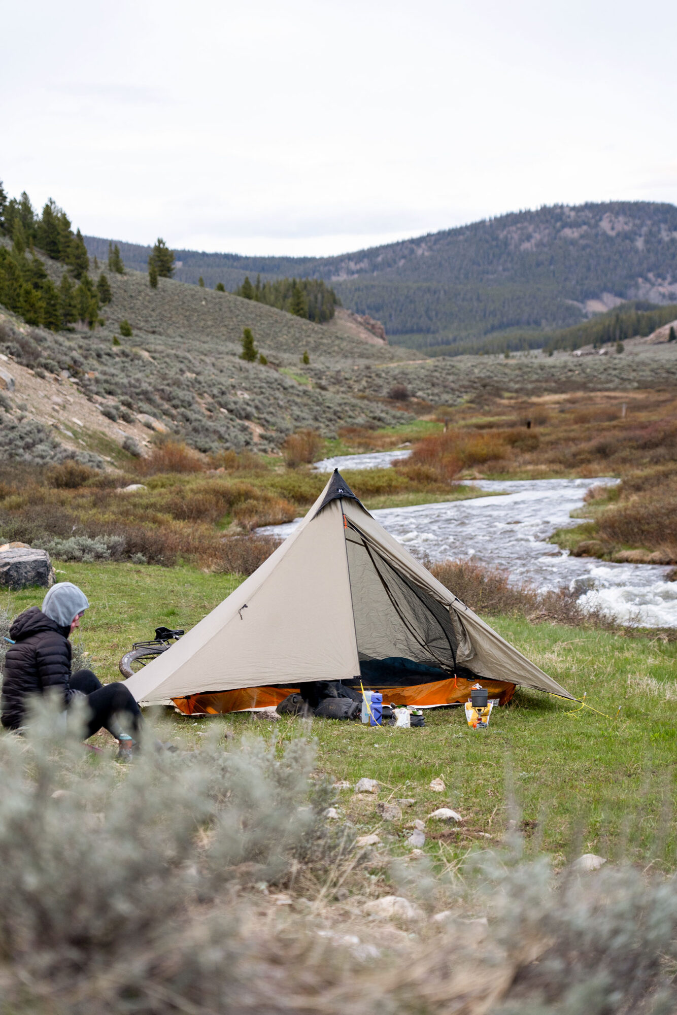Mountain Laurel Designs DuoMid XL Review - BIKEPACKING.com