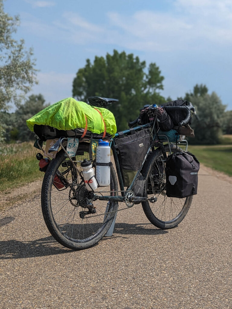 Reader's Rig: Philippe's Custom Memento Gecko - BIKEPACKING.com