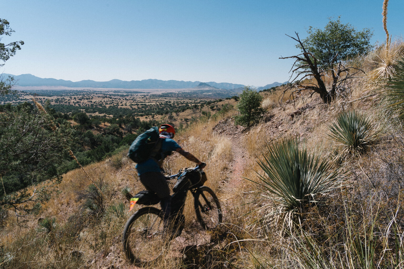 Alex Schultz Wins 2023 Arizona Trail Race + New 800-mile Record ...