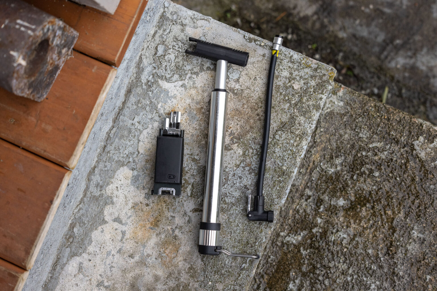 Crankbrothers Klic HV Mini Floor Pump Review - BIKEPACKING.com