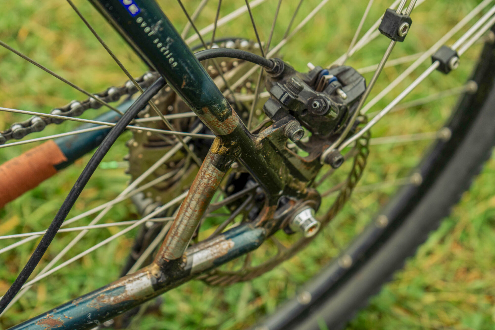 Readers Rig: Tommy’s 1994 Specialized Rockhopper - BIKEPACKING.com