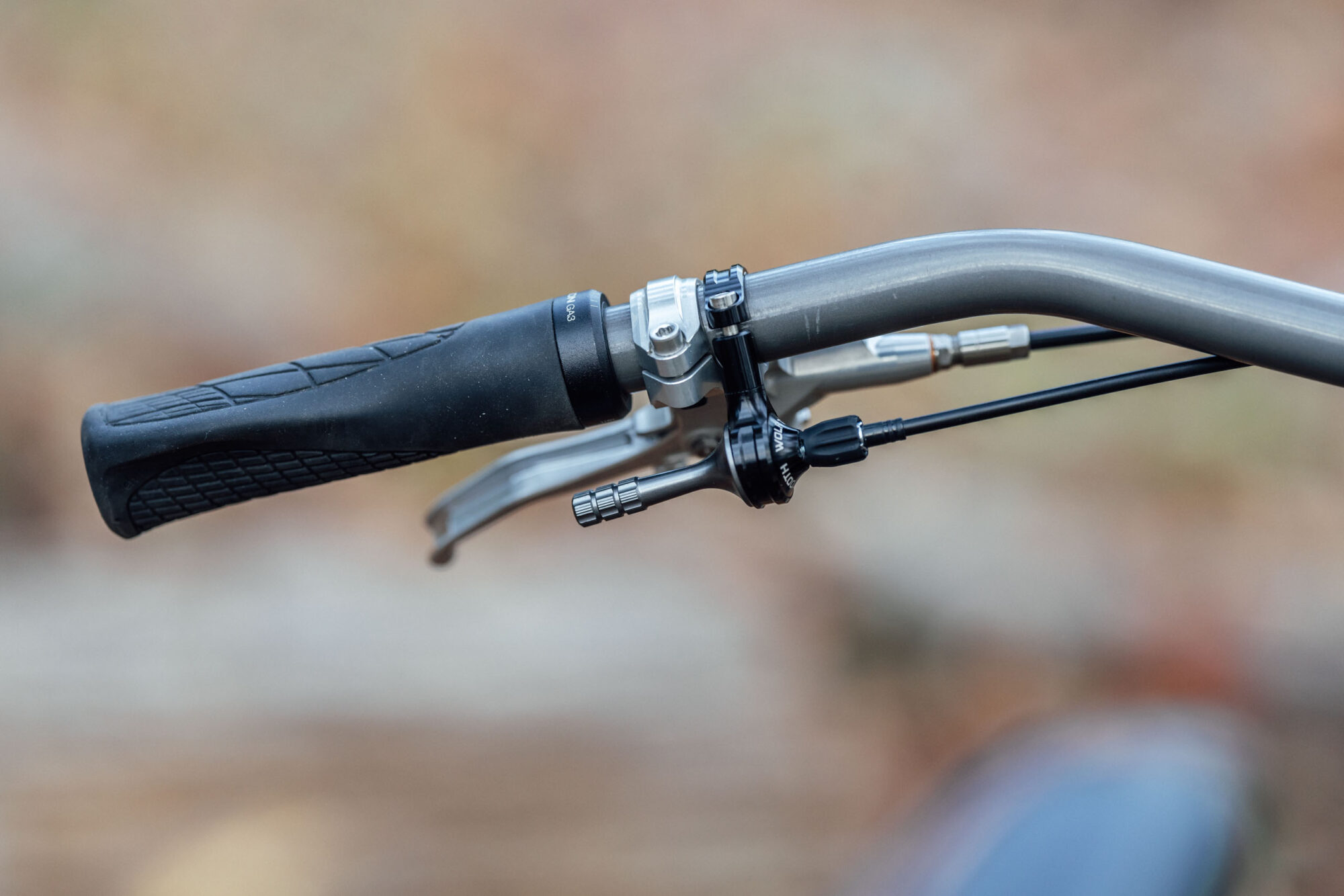 Wolf Tooth Remote 360 Review: Joystick Dropper Lever - BIKEPACKING.com